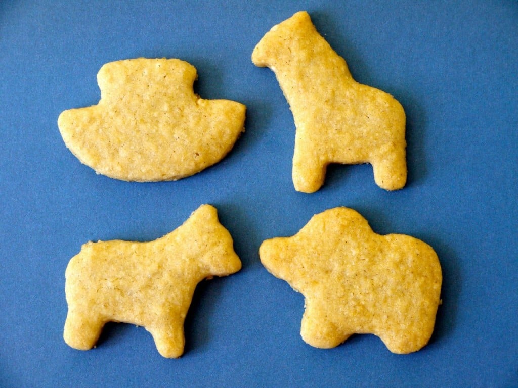 Healthy Snack Food Recipes: How to Make Animal Crackers for Kids ...