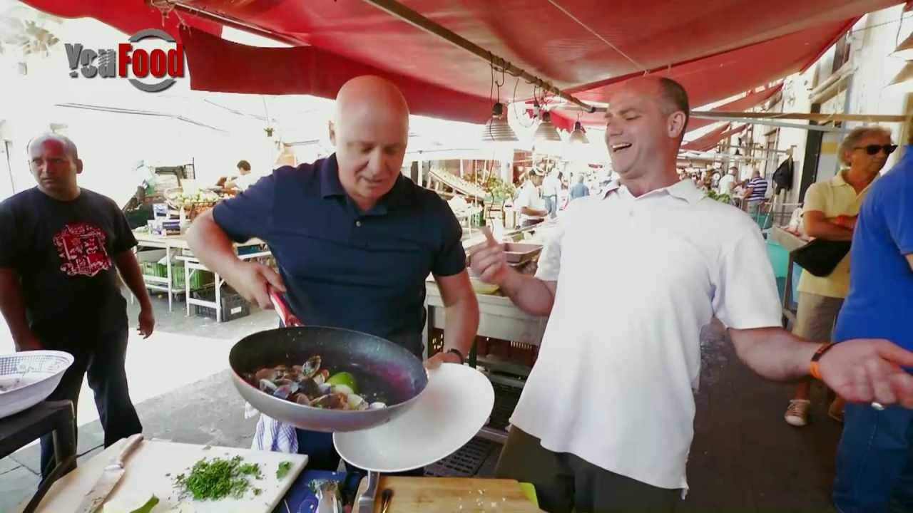 Pasta with Sea Urchin with Aldo Zilli & Enzo Oliveri - YouFood - Recipe ...