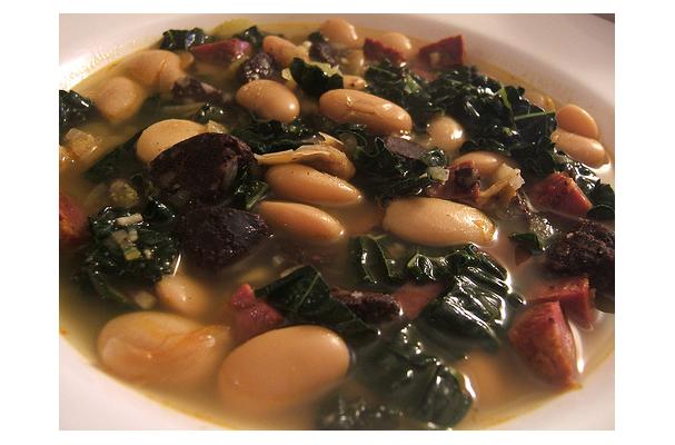 Spanish Black Bean Soup - Recipe Flow